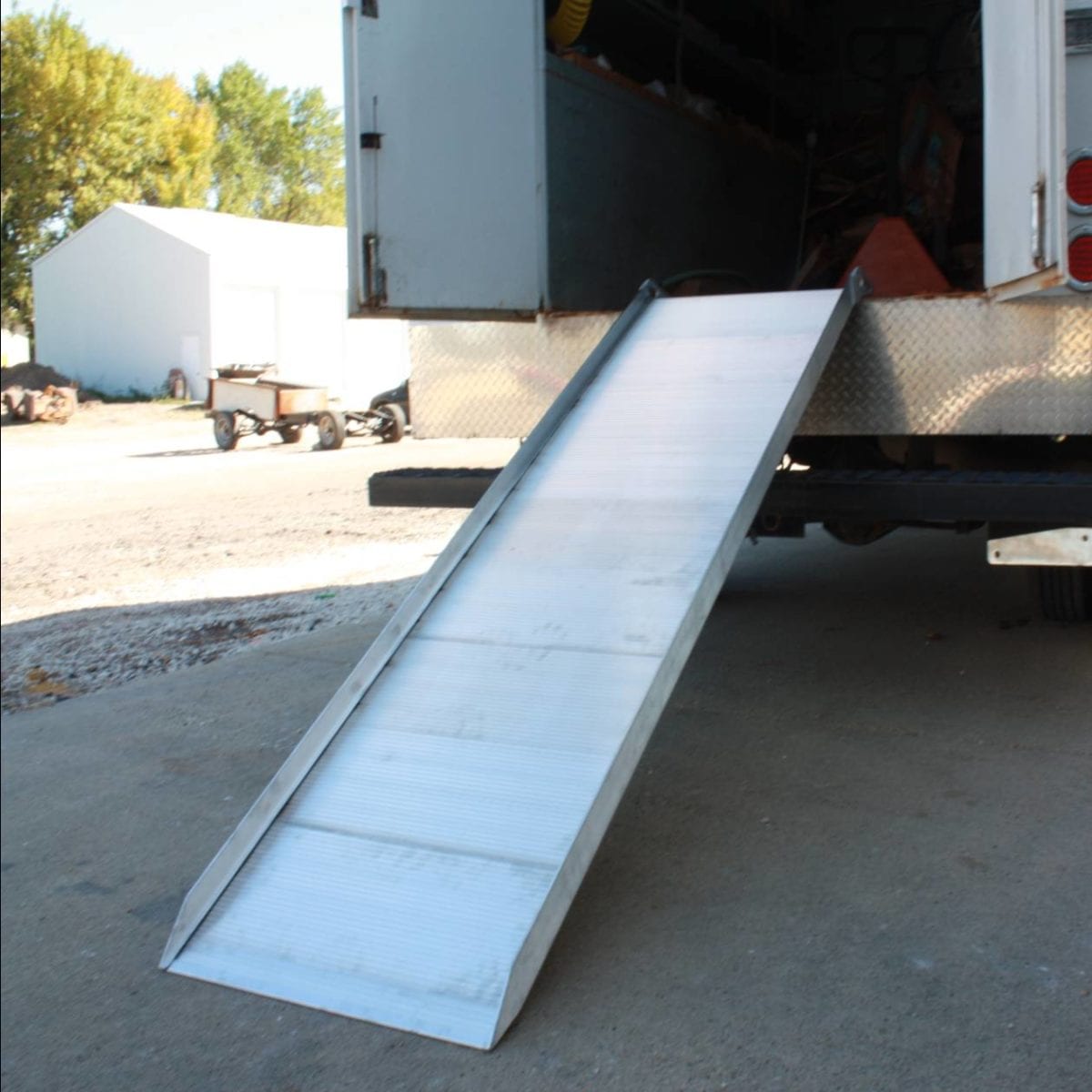 Link Mfg Light Duty Straight Aluminum Ramp LWS40-30 | U.S. Upfitters