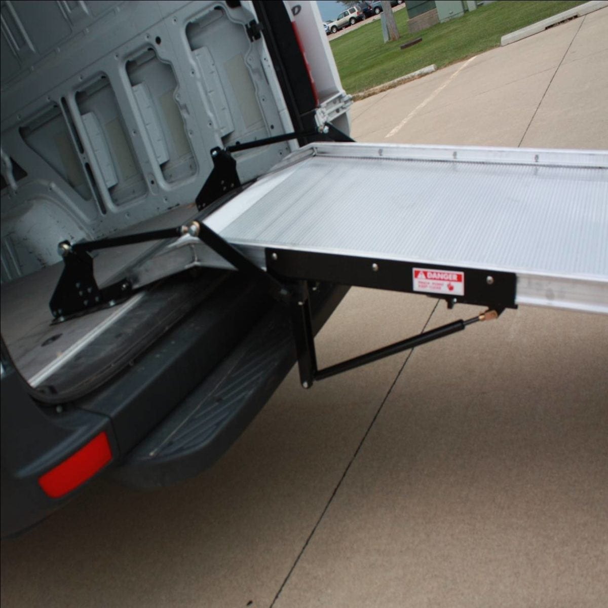 Link Mfg Spring Assist Option | U.S. Upfitters